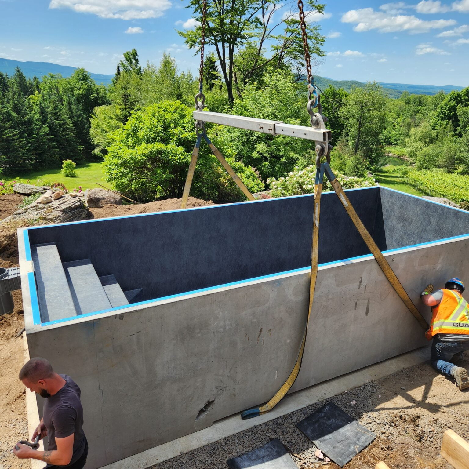 Precast Concrete Pools: A Unique Process - Piscines Bayto